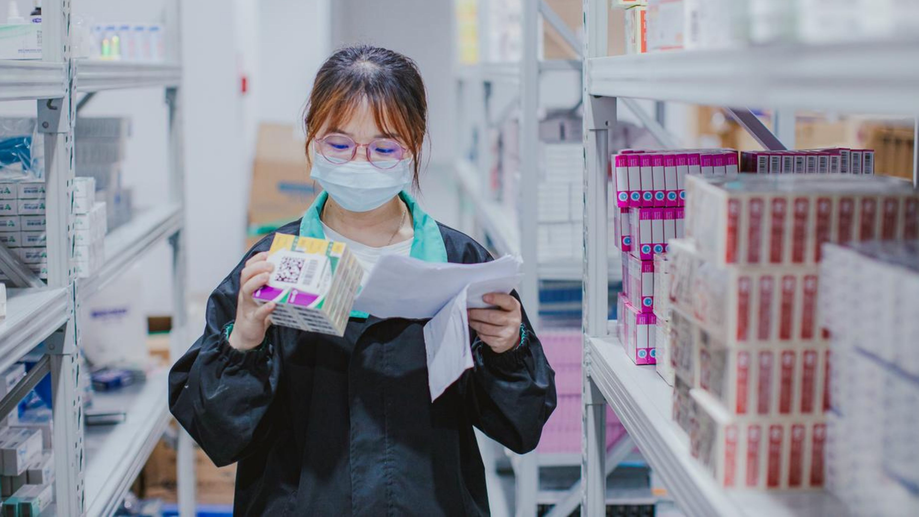 Leveraging Warehouse Automation with ACR Solutions | Hai Robotics