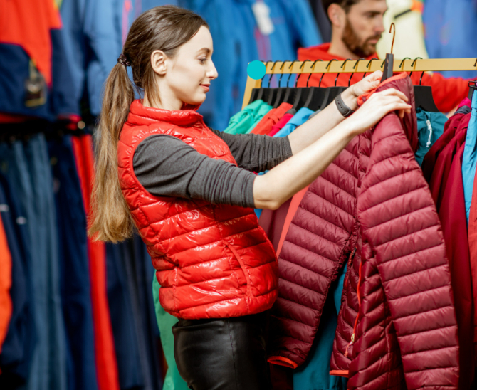 Down Garment Manufacturer Robotic Apparel Warehouse | Hai Robotics